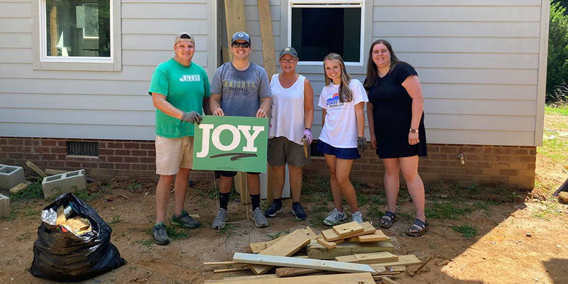 Help Your Community Through Our Service Opportunities | Hope House ...